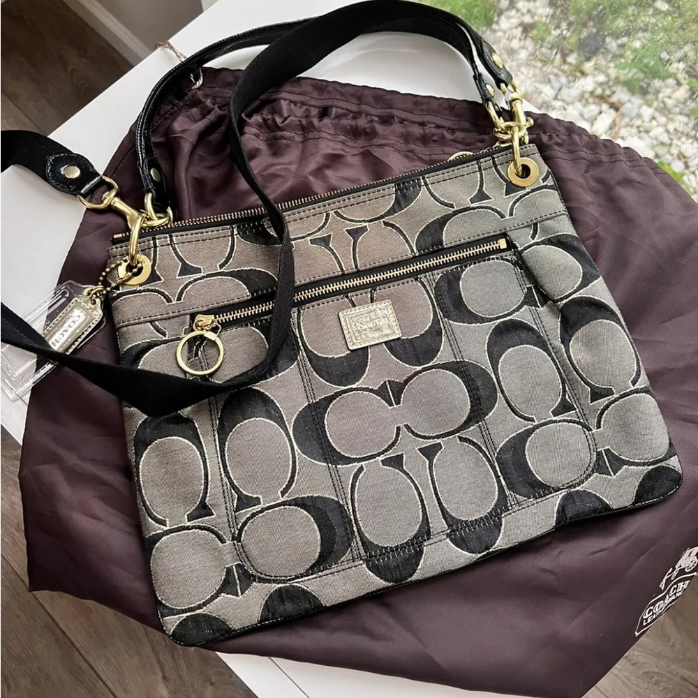 Vintage Coach Signature Jacquard Field Purse- Black/G… - Gem